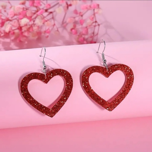 Jewelry | Valentines Day Sparkly Lightweight Dangle Heart Earrings ...